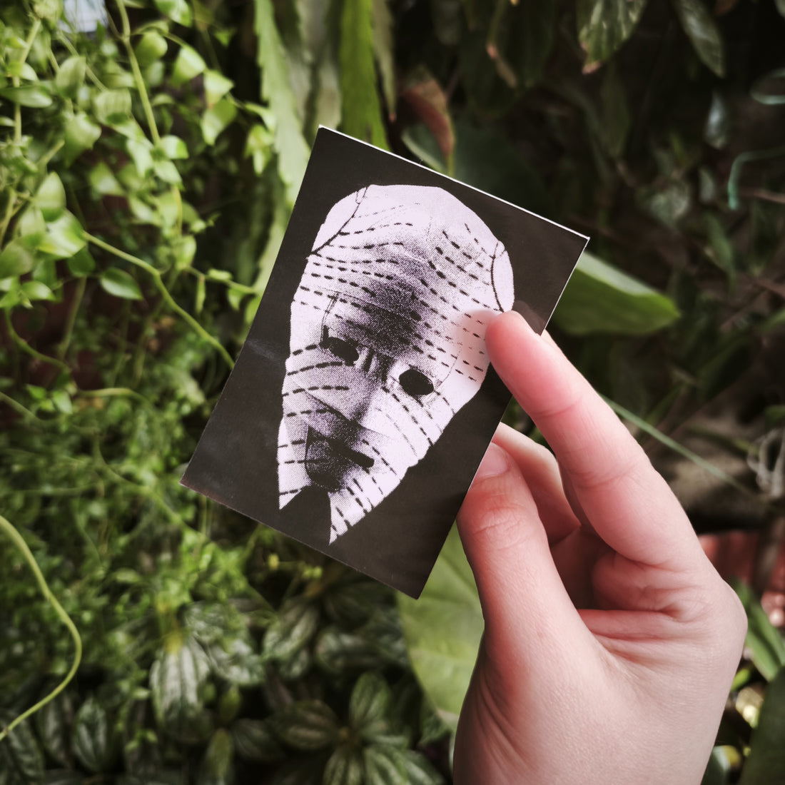 Sticker The Face Of Another – Visual Print